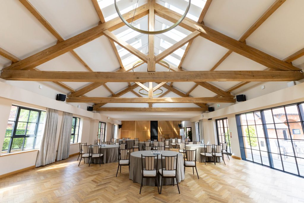 Oak King Post Trusses - Hardwoods Group